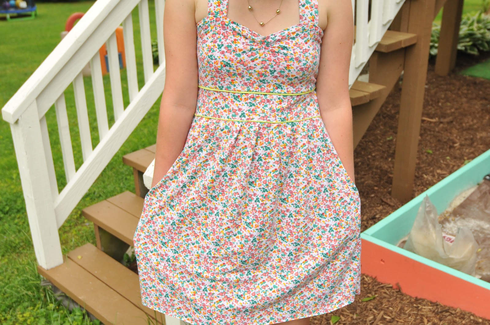 Two-many: Touch of Vintage Sundress