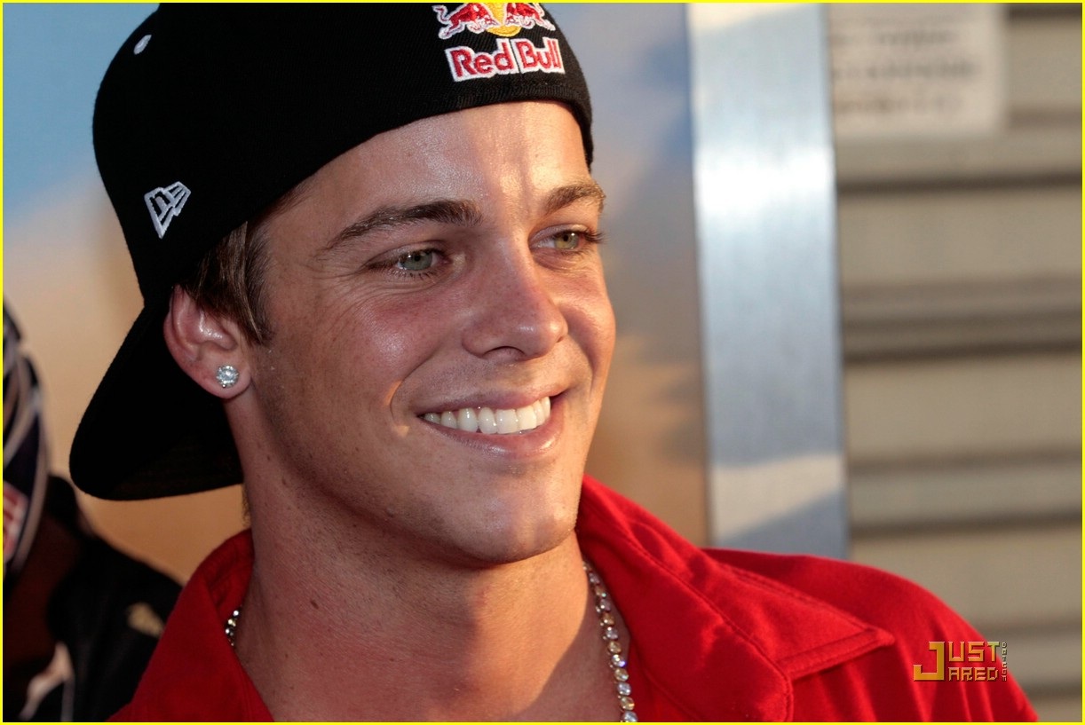 FAMOUS BOYZ 2: All for Love