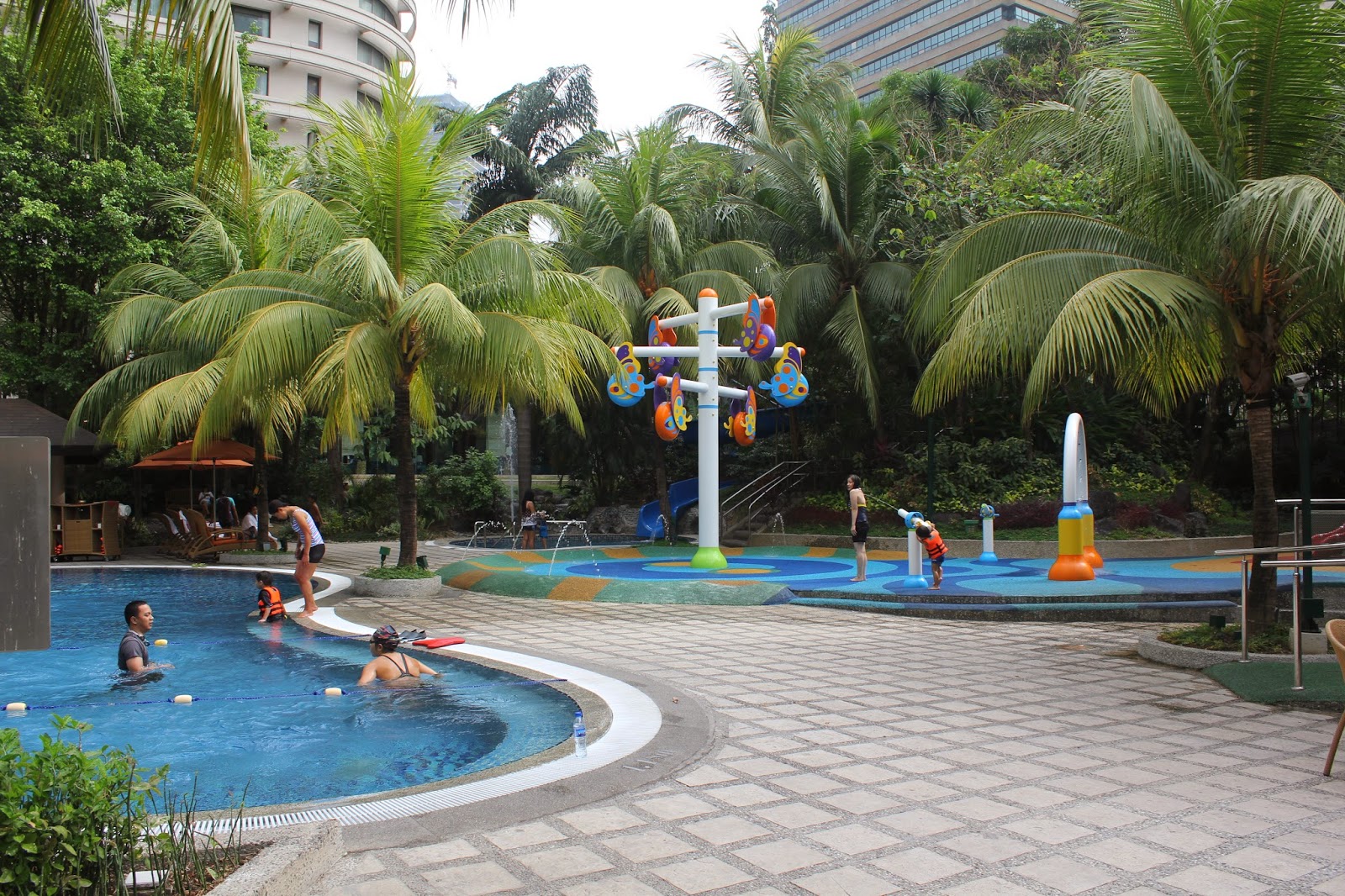 Stay, Stray, Play and Feast: EDSA Shangri- La's Horizon Club Room