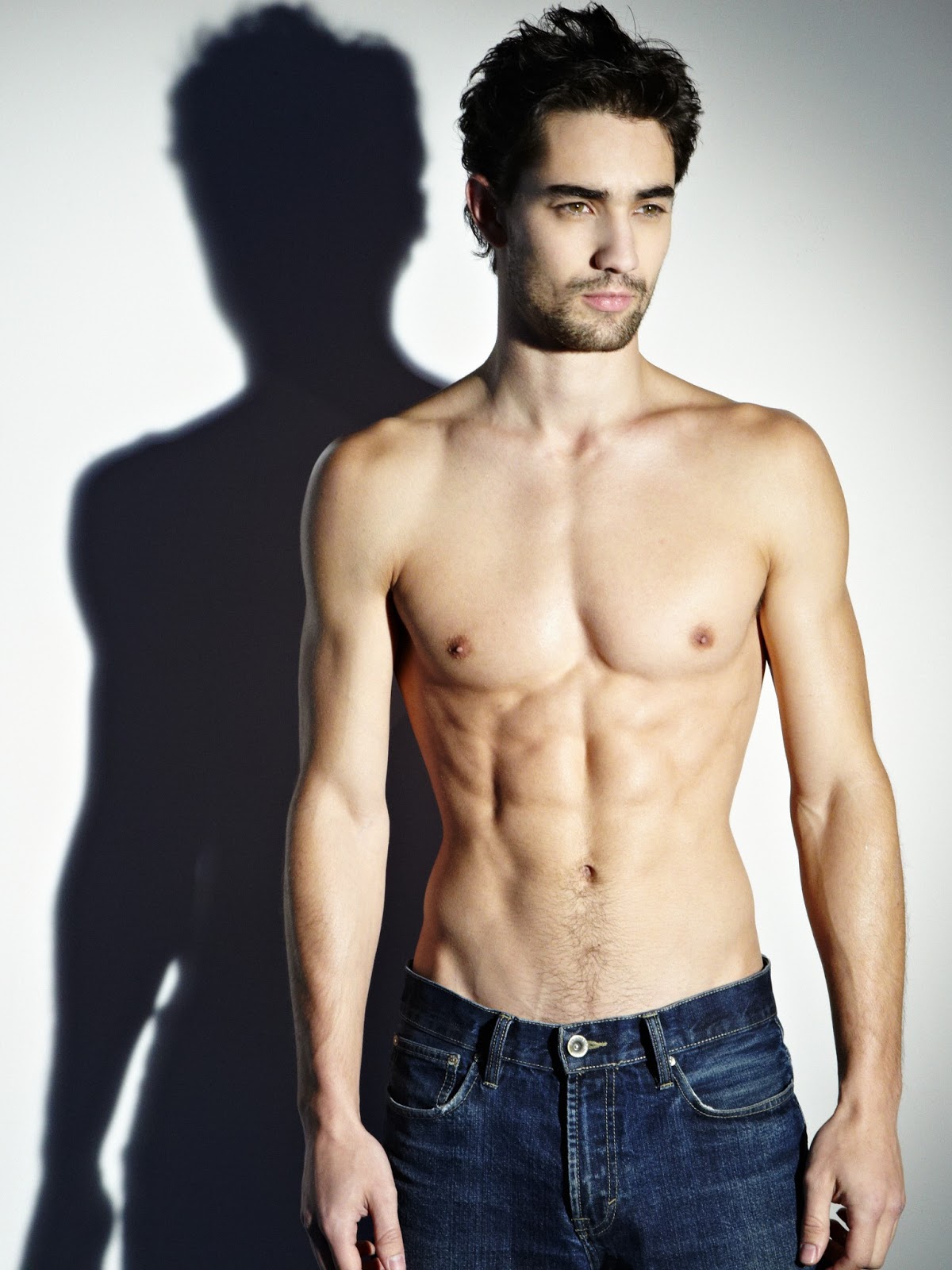 ELITE MODEL MANAGEMENT TORONTO : Cyrus' SIX PACK