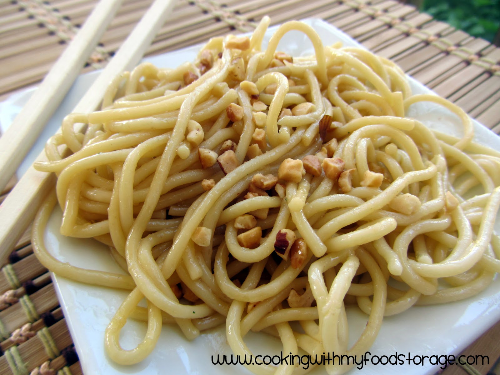 Cooking With My Food Storage: Super Simple Sesame Noodles