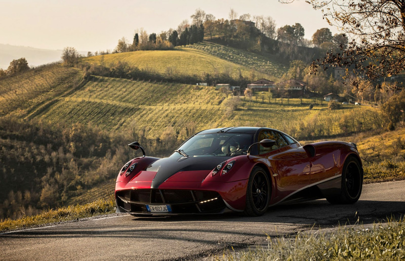 THE WIND GOD : PAGANI HUAYRA - SPEED SCIENCE