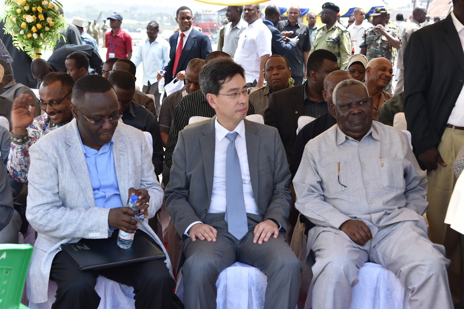 MATUKIO @ MICHUZI BLOG: UZINDUZI WA MELI MPYA YA MV MAPINDUZI II MJINI ...