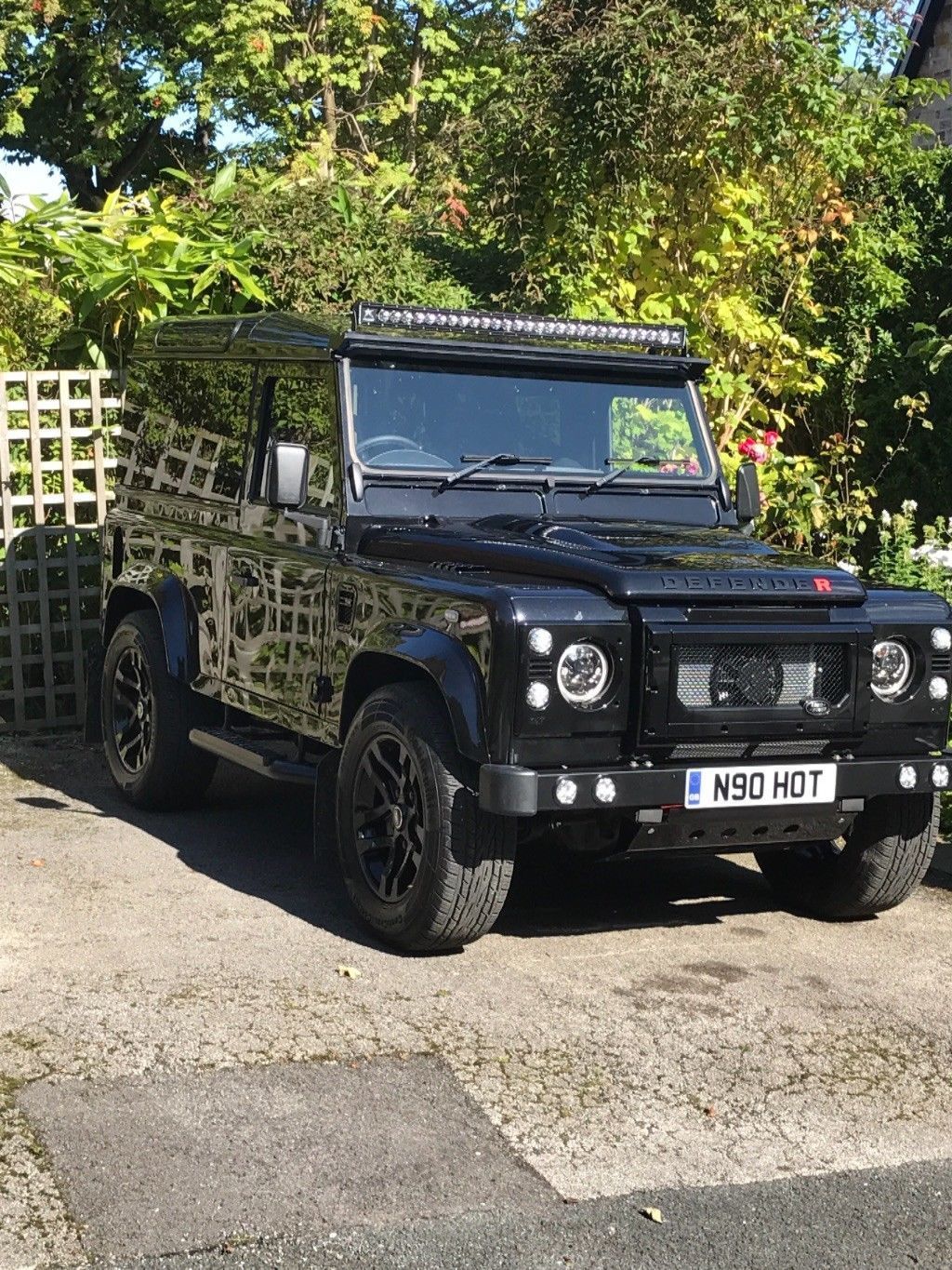 Landrover Defender: 2009 Land Rover Defender 90 Black Edition