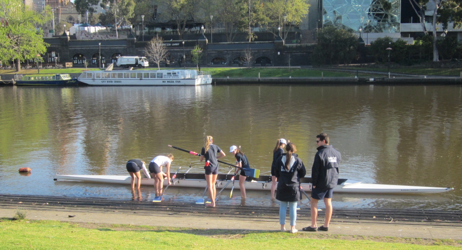 Ray's Retirement: Melbourne - rowing on the Yarra River