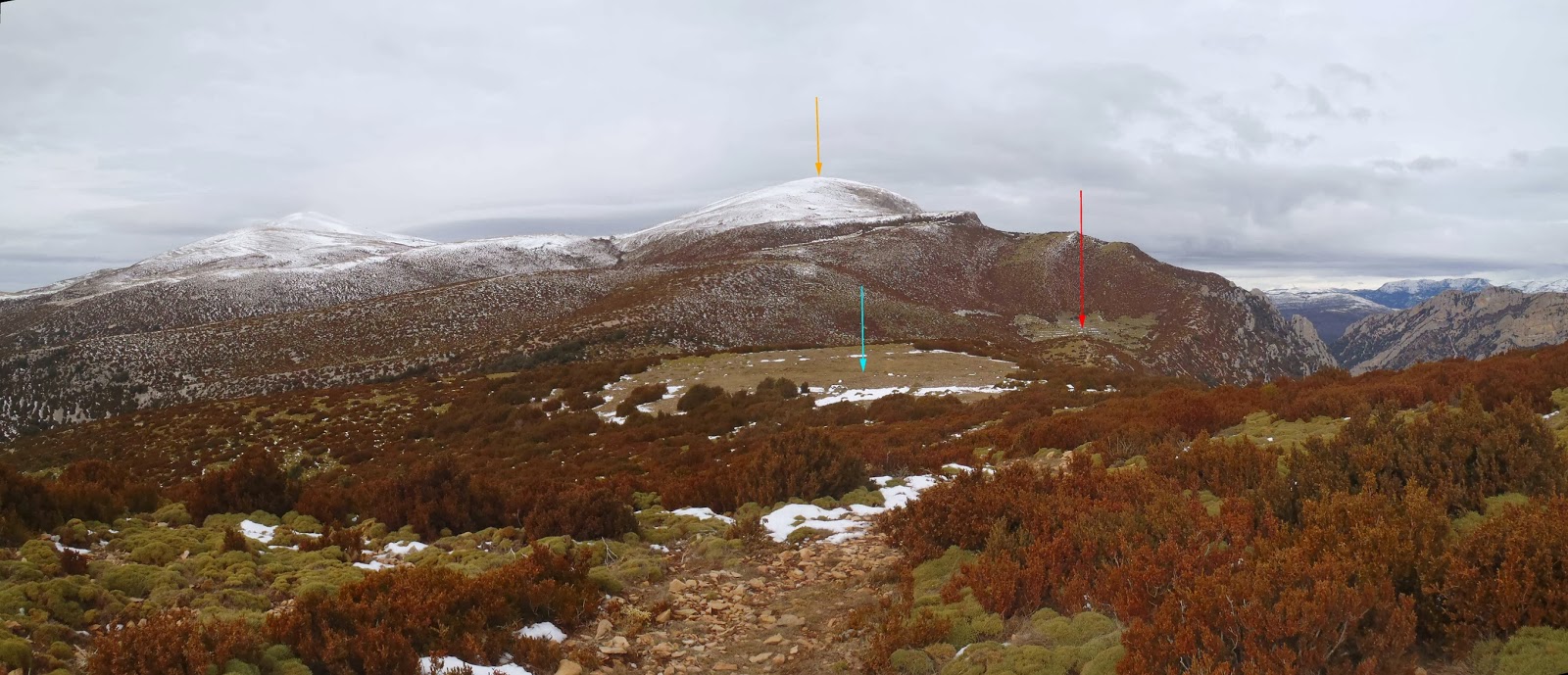 El Valle de Rodellar: CAMPOS EN LAS NUBES. Cámbol
