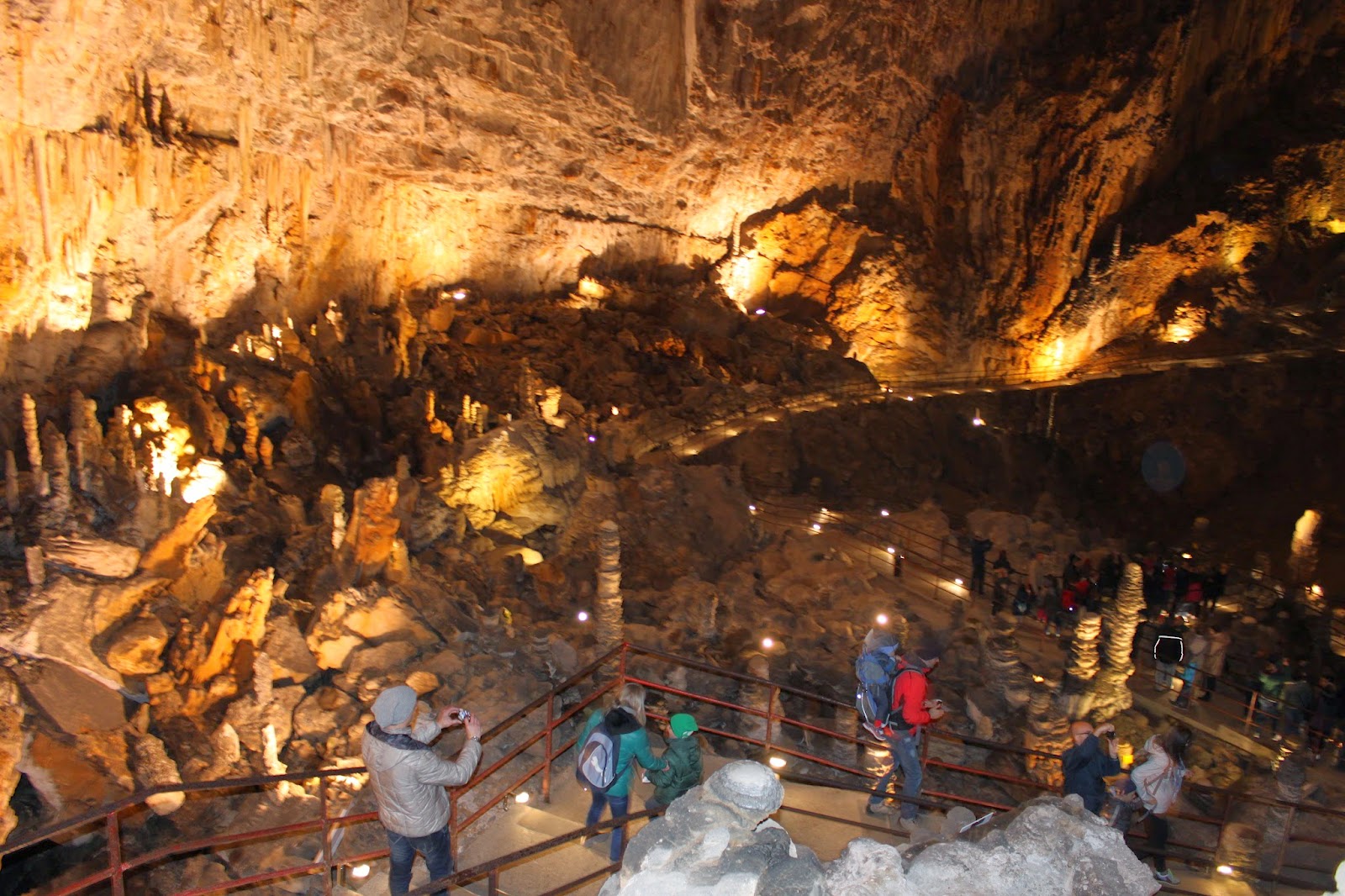 Mammavvocato: Una grotta da Guinness dei Primati (la Grotta Gigante) e ...