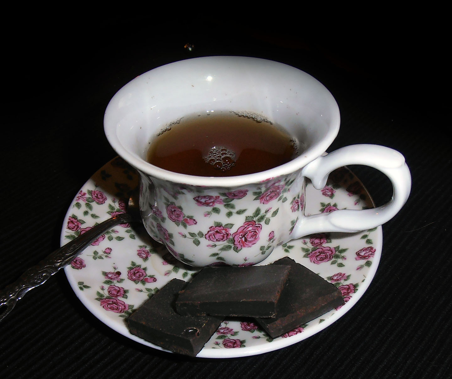 Laskaponia Magazine: Chocolate de tableta hecho en casa