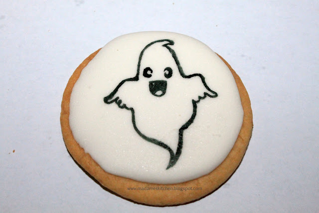 Cookies with Emo Gothic Dark Halloweenie Designs