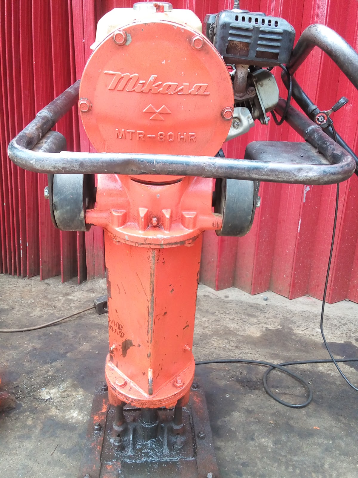 Jual/Beli Sewa Alat Perbaikan Jalan : Sewa Stamper Bogor