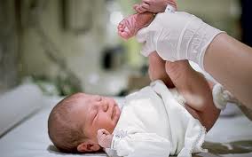 Profissão: Super Mãe: O cocô do bebê