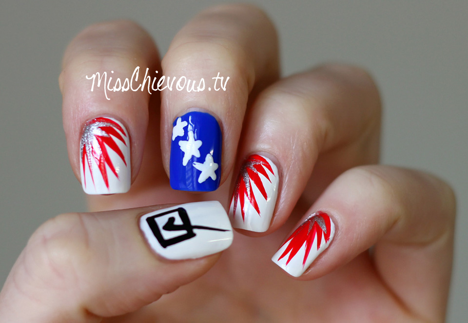 Julia Graf: USA Election Nails Tutorial