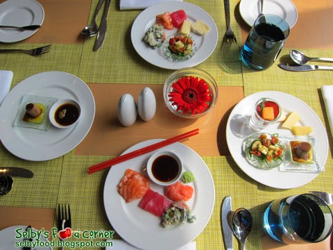 Selby's Food Corner: OPEN} DoubleTree by Hilton Jakarta - Diponegoro