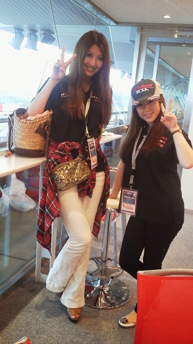 Tomoko Okada 174cm - Tall Woman - Height Comparison