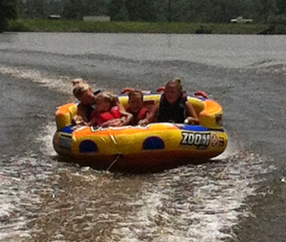 The Colquett 5: Lake Fun..... 4th of July Fun