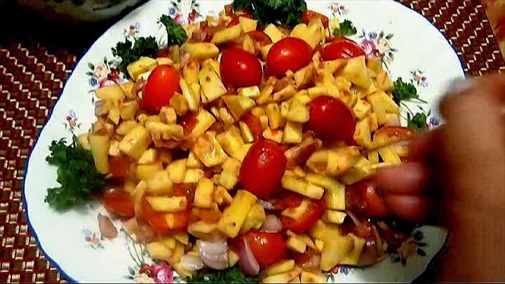 LUWEEH KITCHEN : Ensaladang Mangga