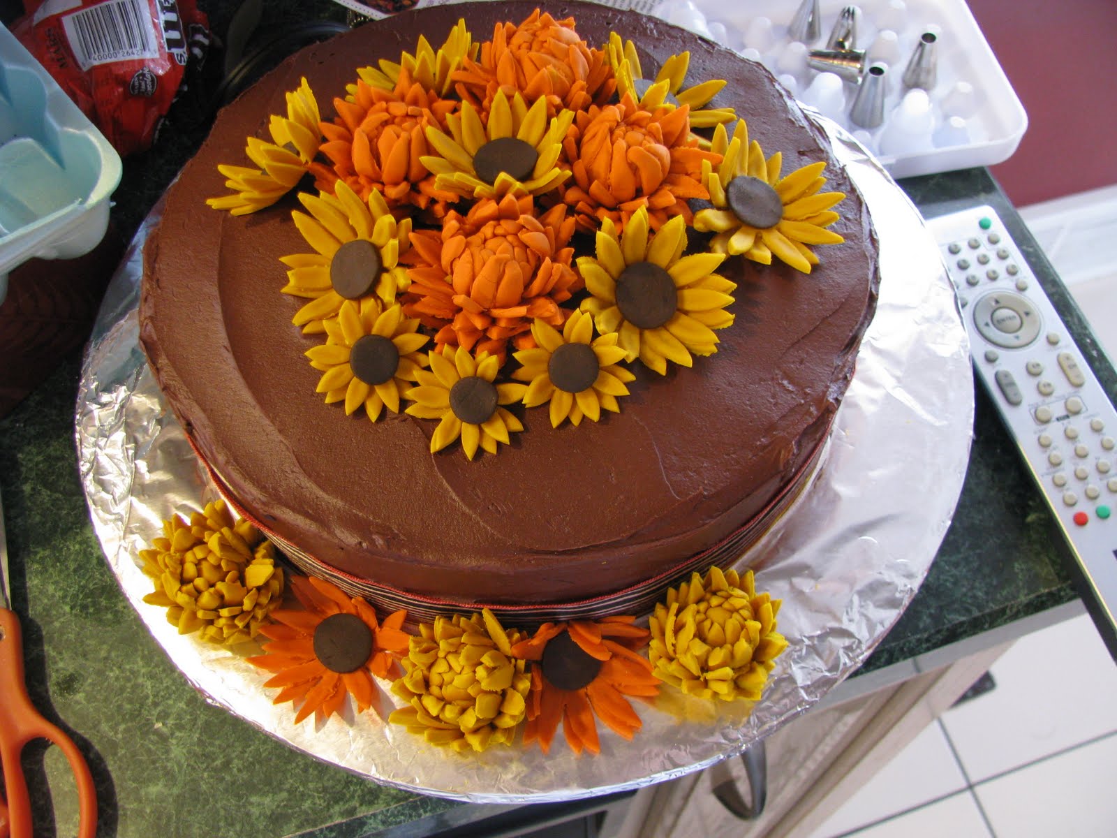 Sweet Afterthoughts: Fall Flower Cake