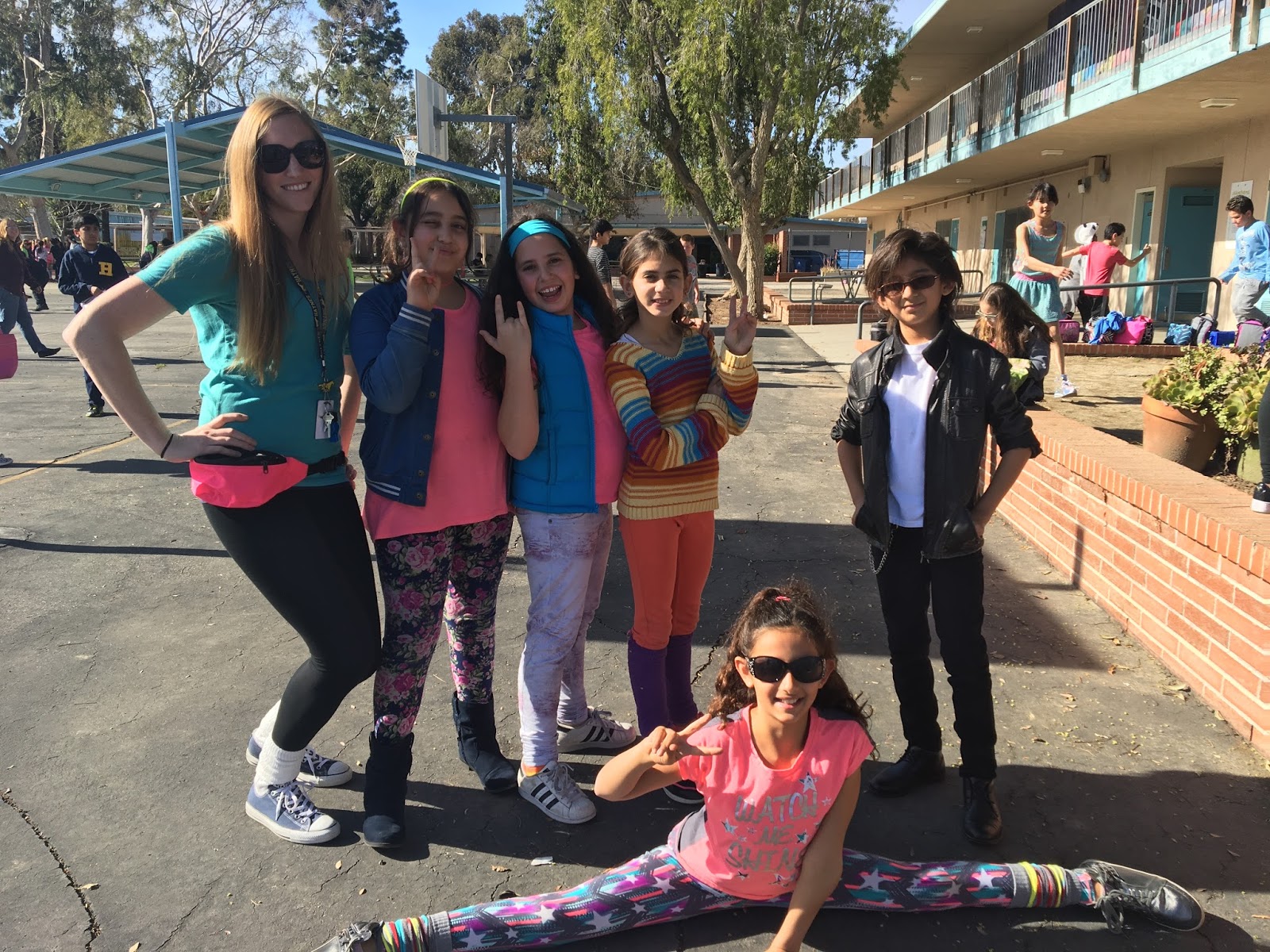 Ms. Booth's Fantastic Fifth Grade: 80's Spirit Day