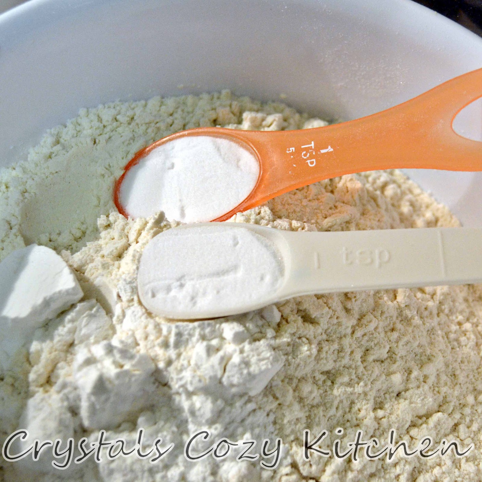 Crystal's Cozy Kitchen: Orange Cake