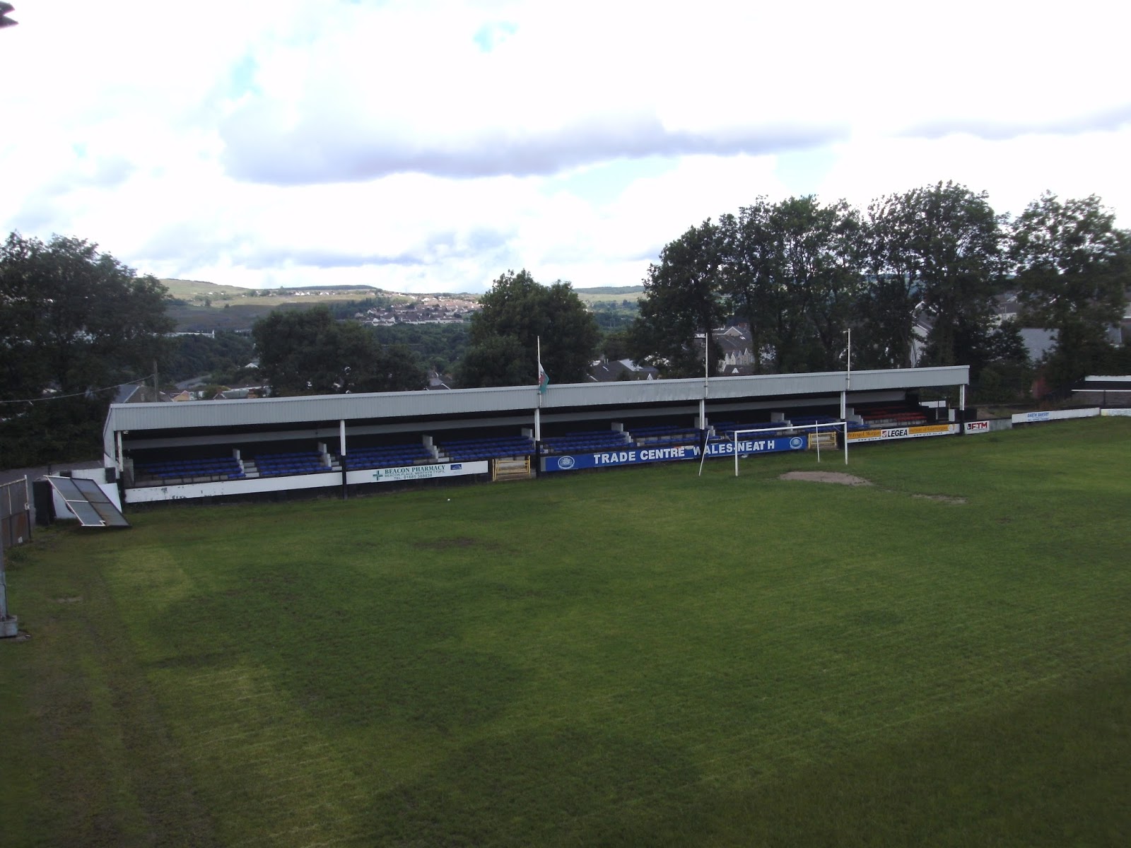 Extreme Football Tourism: WALES: Merthyr Town FC (1908-1934, 2011 ...
