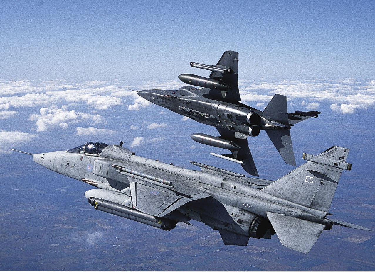 Miltary-Wallpapers|Guns-hd-Wallpaper: Jet Fighter Attack Airplanes Jaguar
