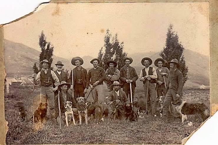 Bob McKerrow - Wayfarer: My Grandparents - The Hodgson Family.