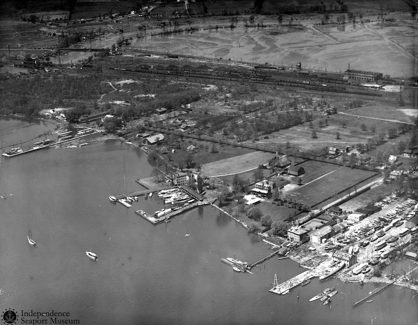 Delaware County History: Learn to fly for 600 Dollars in Essington 101 ...