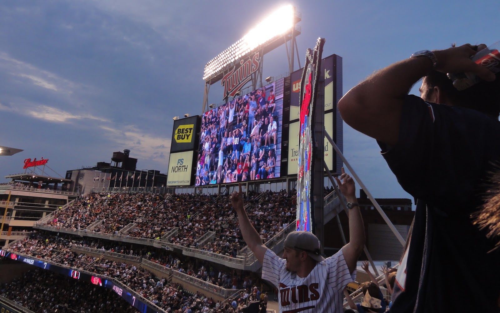 Do 52 New: Item #35 - Get on a Jumbotron