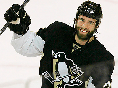 Out and About: History of my favorite Blackhawks and Penguins players