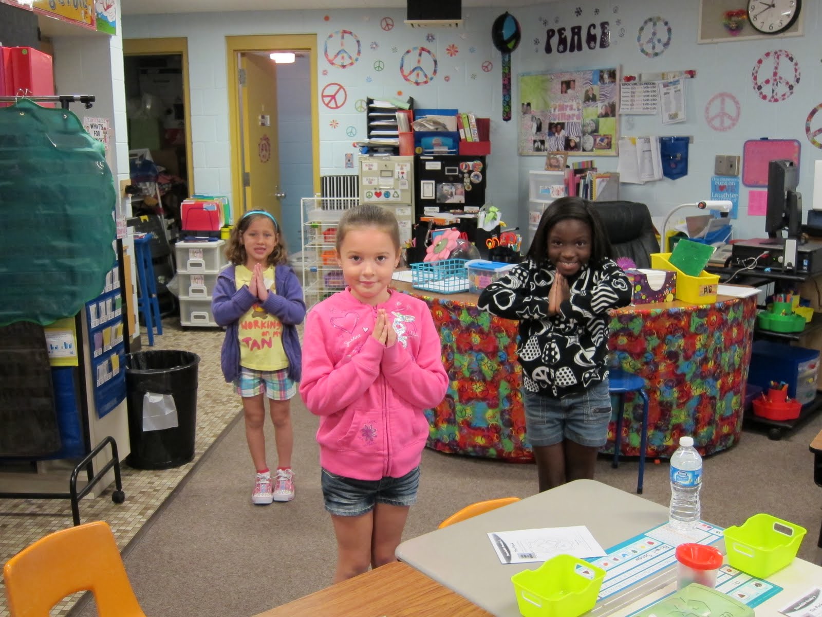 Peace, Love, First Grade: Classroom Photos