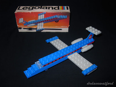 Gimme Lego: Blast from the Past : Set 657 Executive Jet