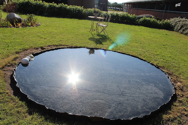 Aavangs have: En student og et spejlbassin