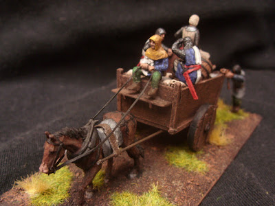 Medieval Looting Party 1 | planetFigure | Miniatures