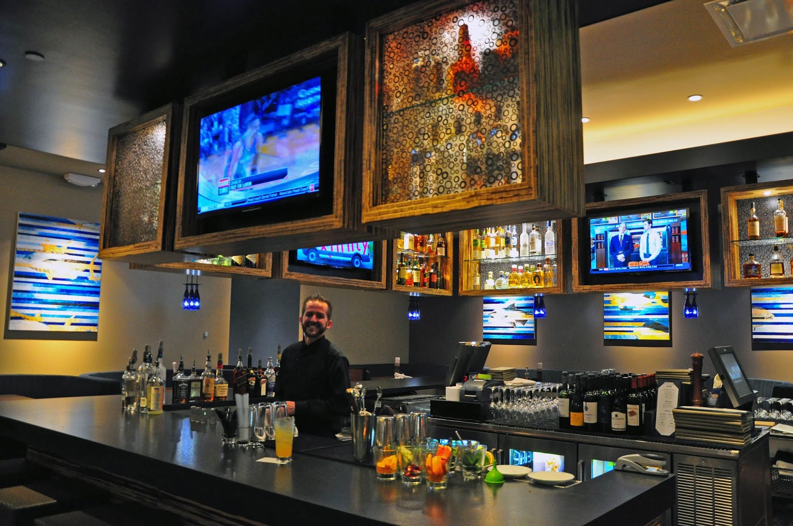 Art and Entertain me: Pacific Catch in Dublin, California, Goes by ...