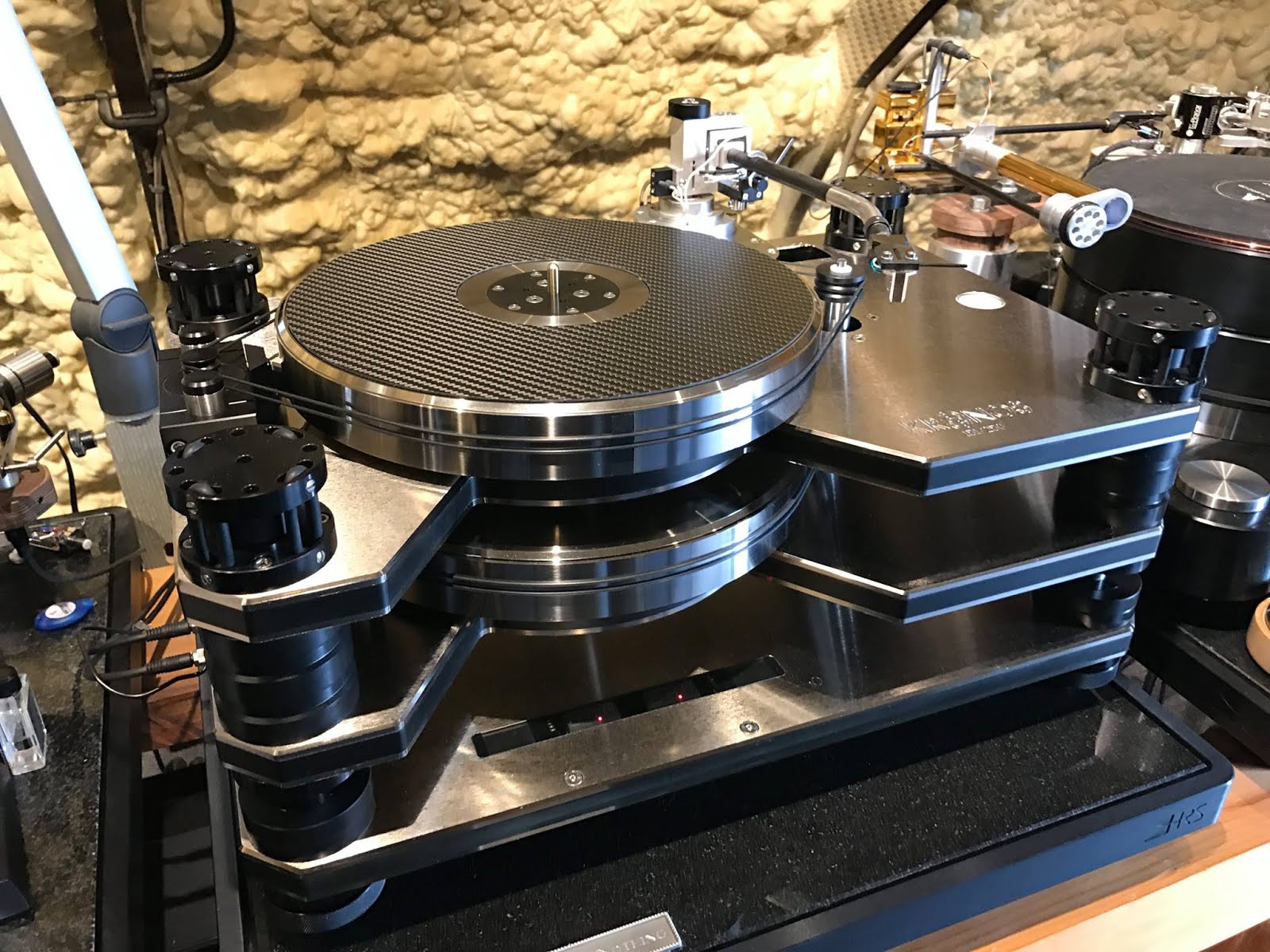 Kronos Pro turntable installation – M & S | Ultimate High-Fidelity