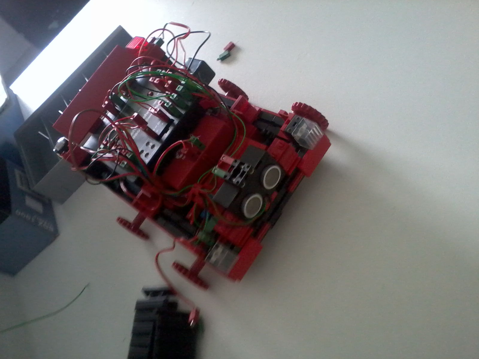 Astro Robots: Robô Explorador