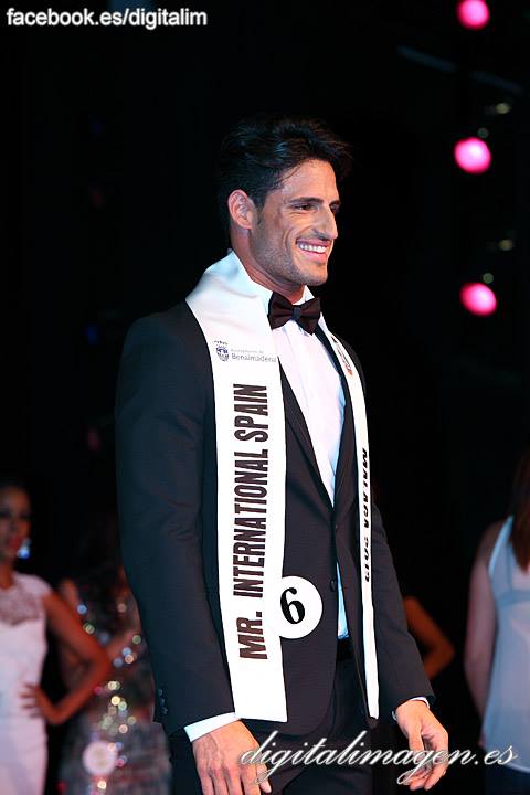 ajaeb: MISTER SPAIN INTERNATIONAL 2013 IS ADRIAN GALLARDO FROM MÁLAGA