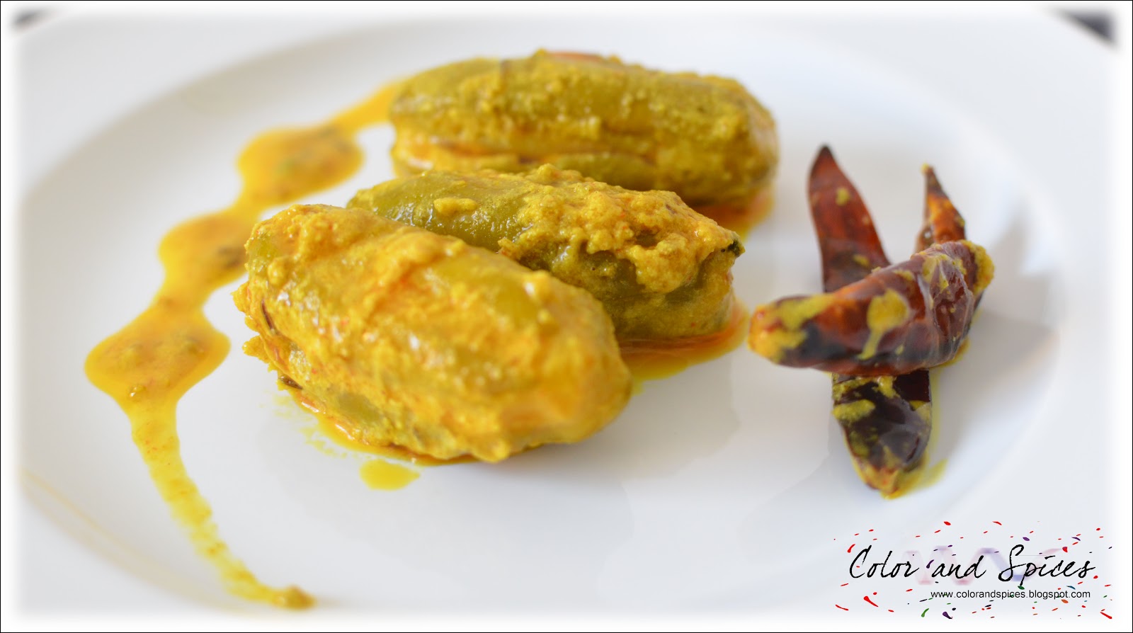 Color and Spices: Mouri-Potol...Potol with fennel seed