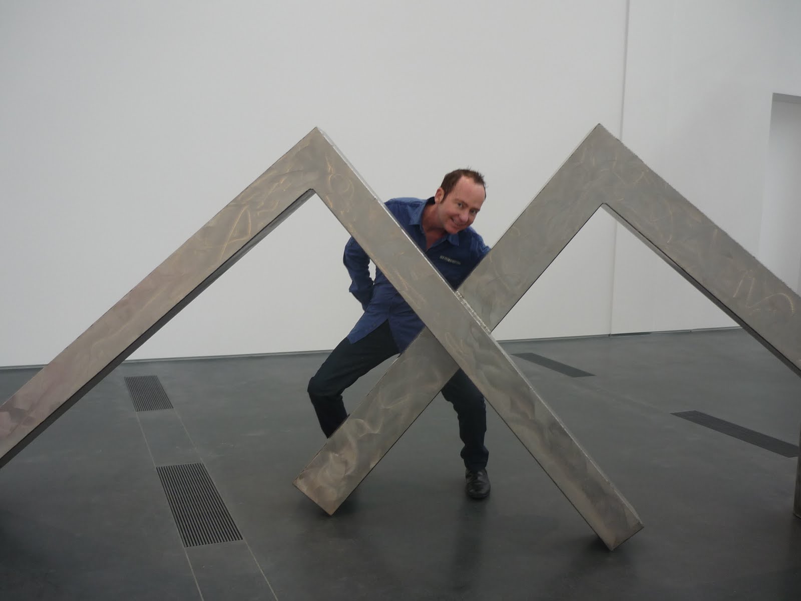 THE WHISTLING GIRL: American Sculpture Liberated....Cubes and Anarchy ...