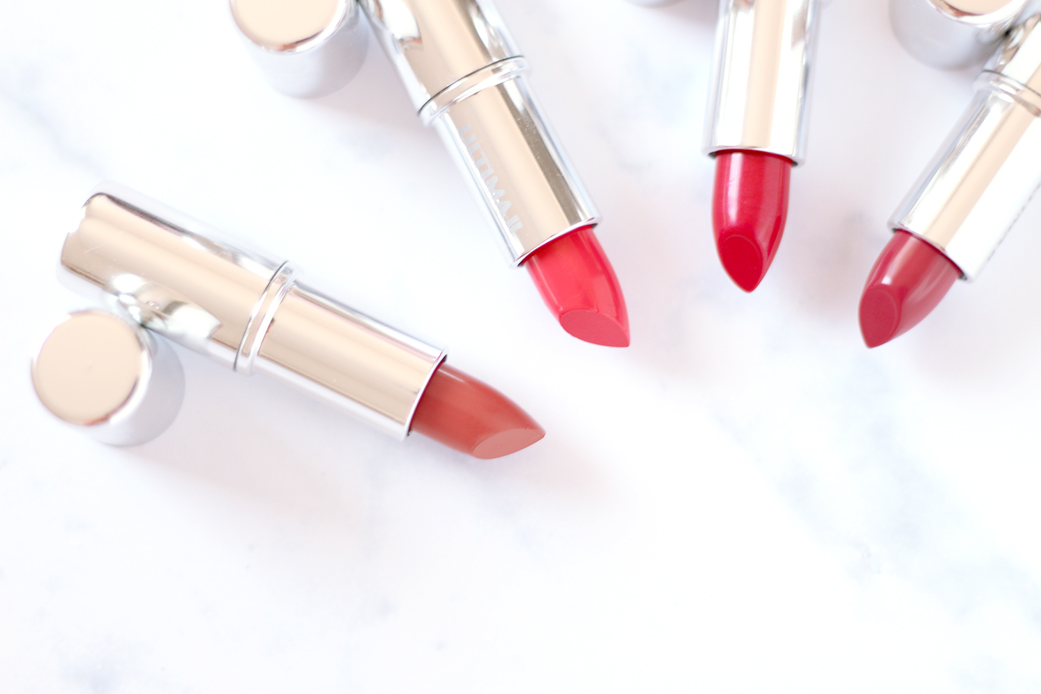 Moist and Colorful Lips with ULTIMA II Delicate Lipstick | Milk Mochi