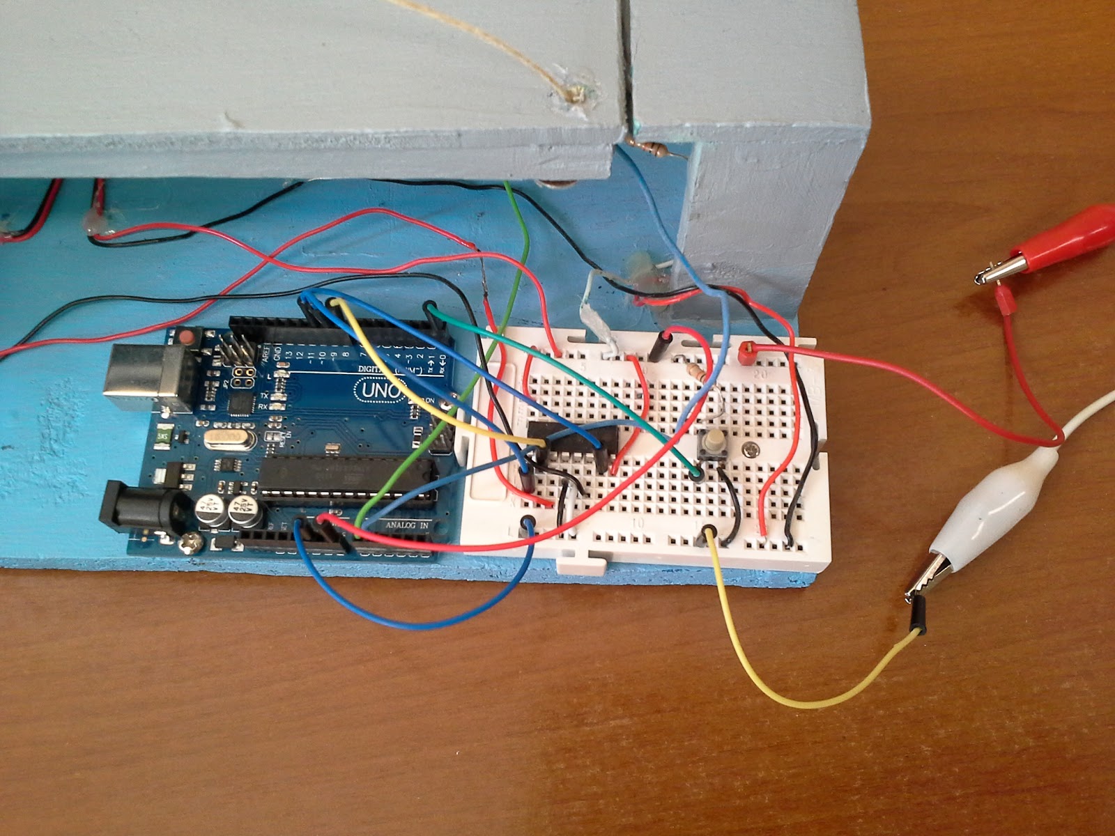 PROYECTOS DE TECNOLOGÍA: Puente levadizo controlado por Arduino