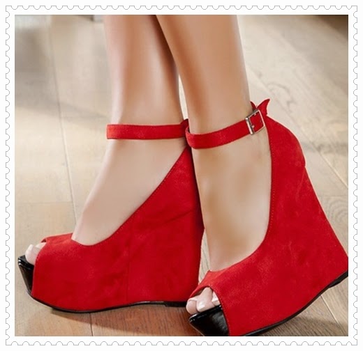 Mode Germany: Rote Schuhe mit Absatz