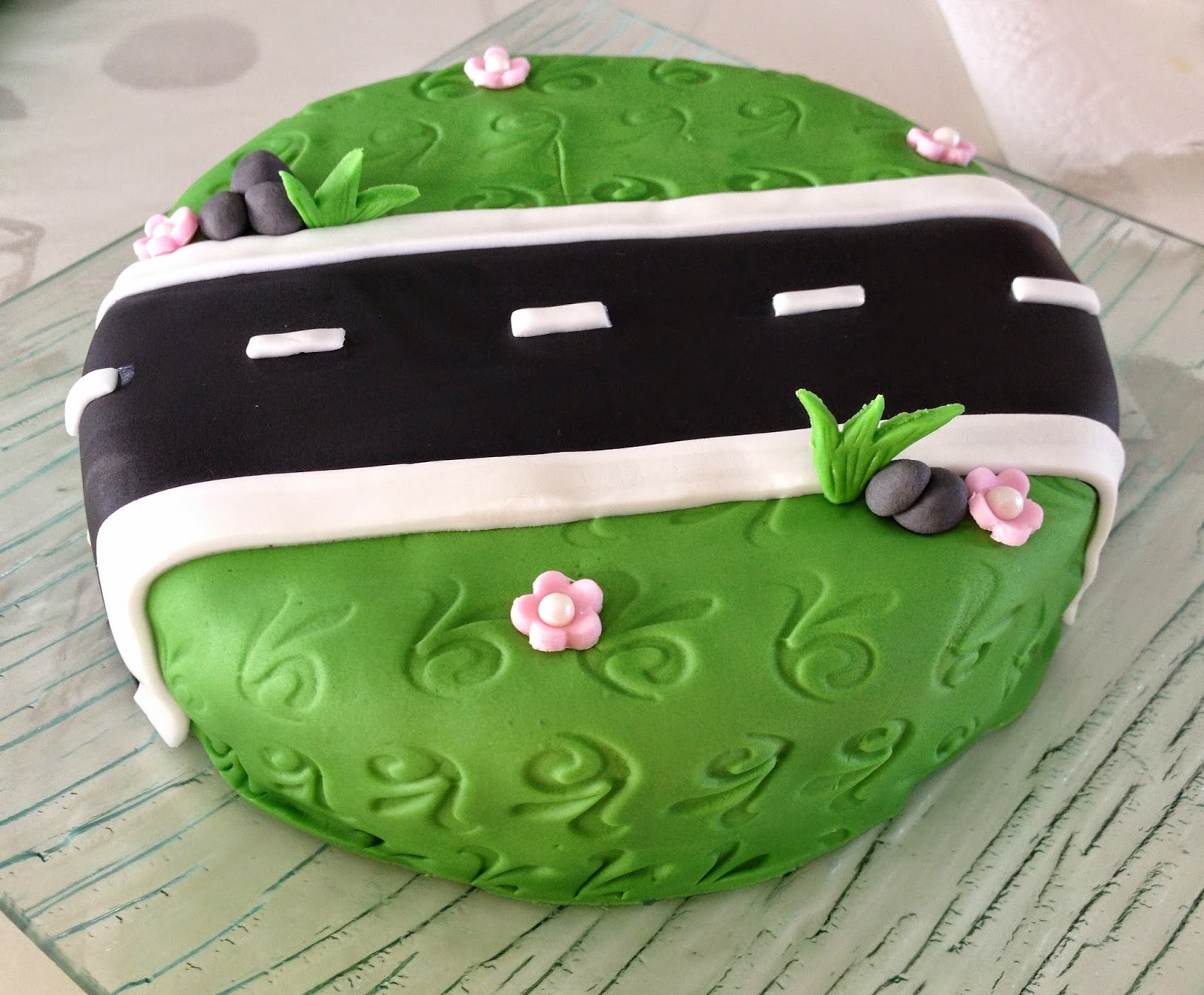 D'Emi-ettes de Bonheur: Gâteau Moto