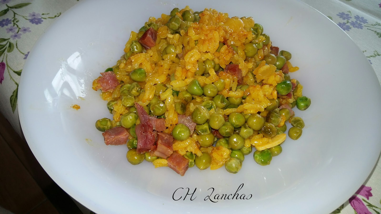 ARROZ CON GUISANTES Y JAMÓN