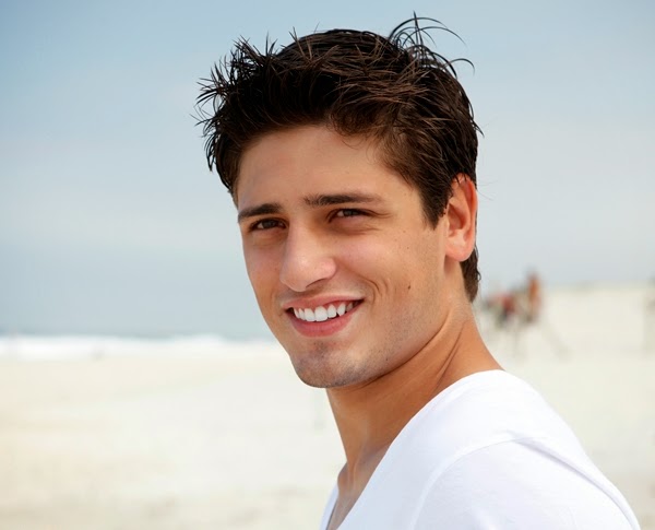 El misionero que conquistó al actor Daniel Rocha, "Roni" de "Avenida ...