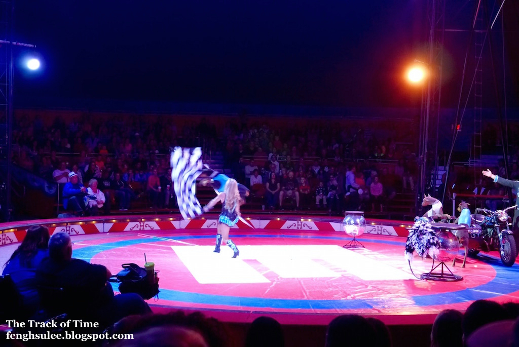 Big E 2015 - Circus Spectacular | The Track of Time