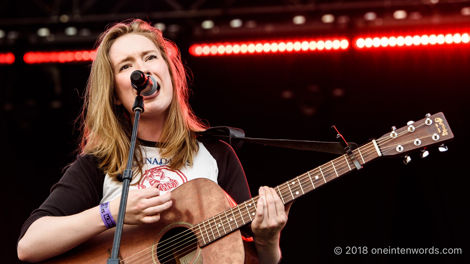 one in ten words: NXNE 2018: Skye Wallace at Yonge-Dundas Square ...