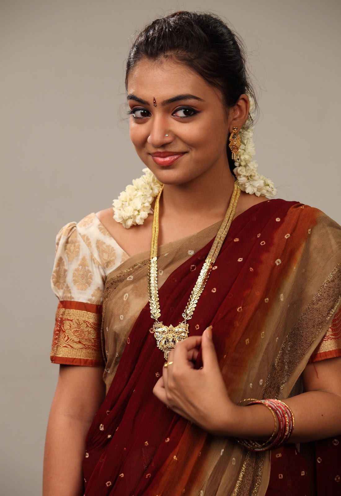 Cute Actress: Nazriya Nazim in Saree Latest Photos