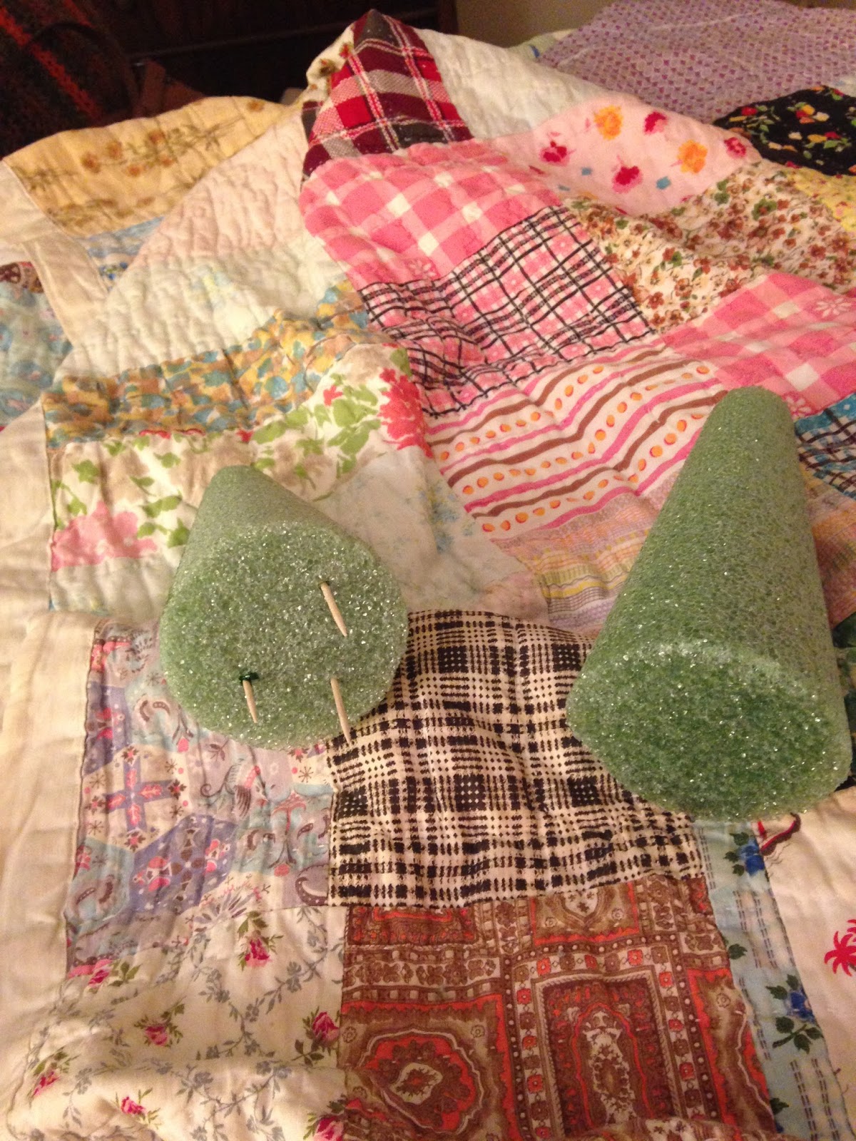 Daisy Ladies: DIY Sims Plumbobs