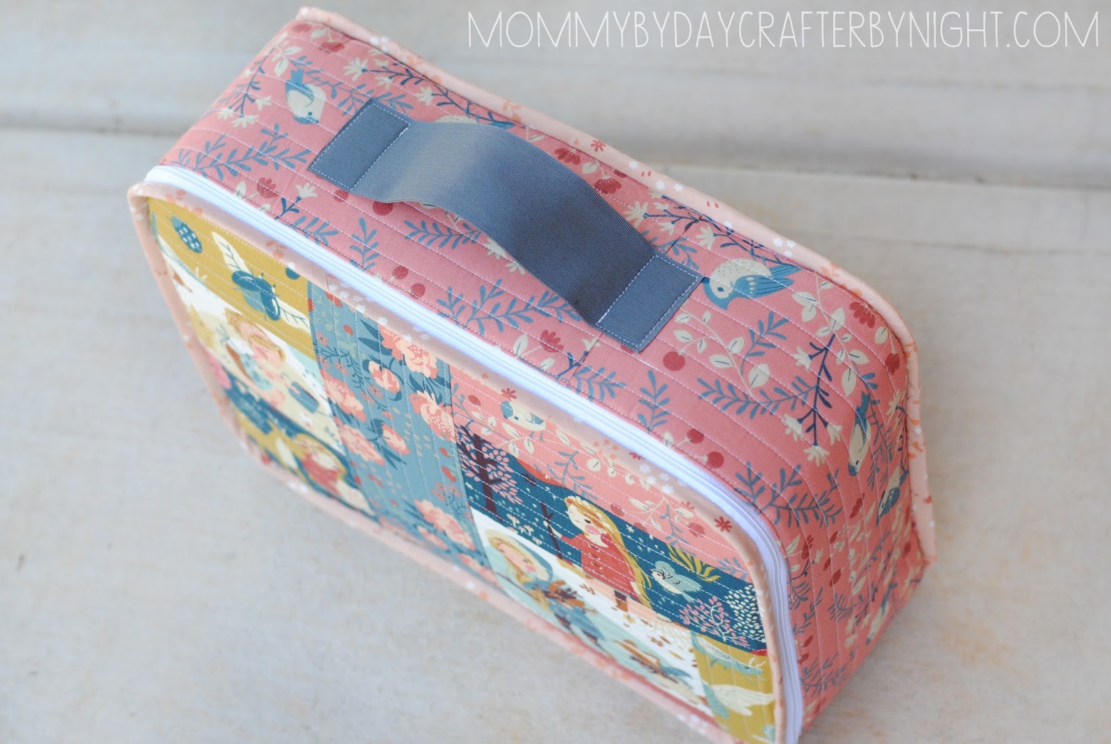 Quilted Suitcase Tutorial | Mommy by day... Crafter by night. | Bloglovin’